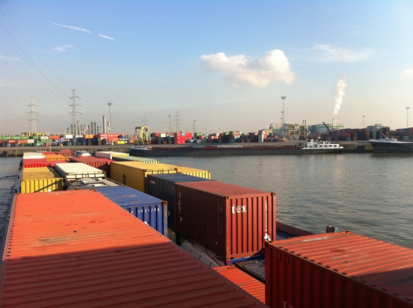 Containerschepen - Informatie over binnenvaartschepen - Wereld van de ...