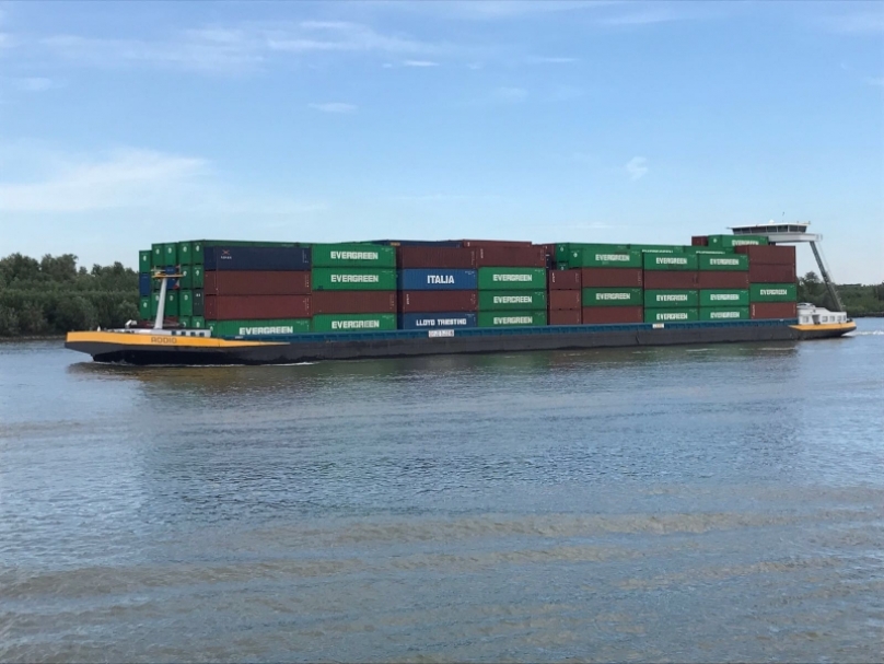 Containerschepen - Informatie over binnenvaartschepen - Wereld van de ...